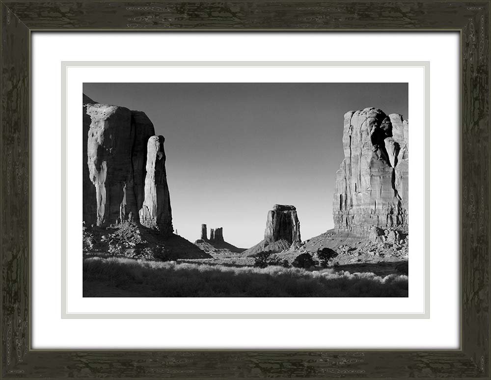 FastFrame Las Vegas: Frame Shop for Custom Framing