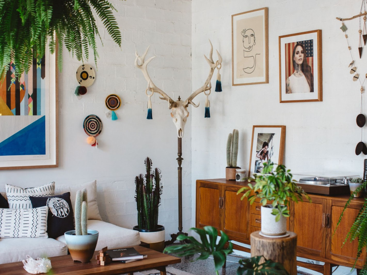 Which Gallery Wall Style Fits Your Personality? – FastFrame