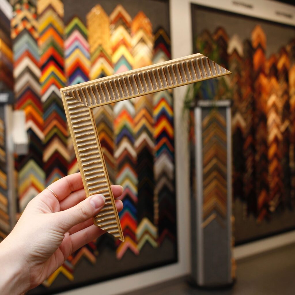 What Frame Color is Best for Your Art? The Ultimate Guide – FastFrame