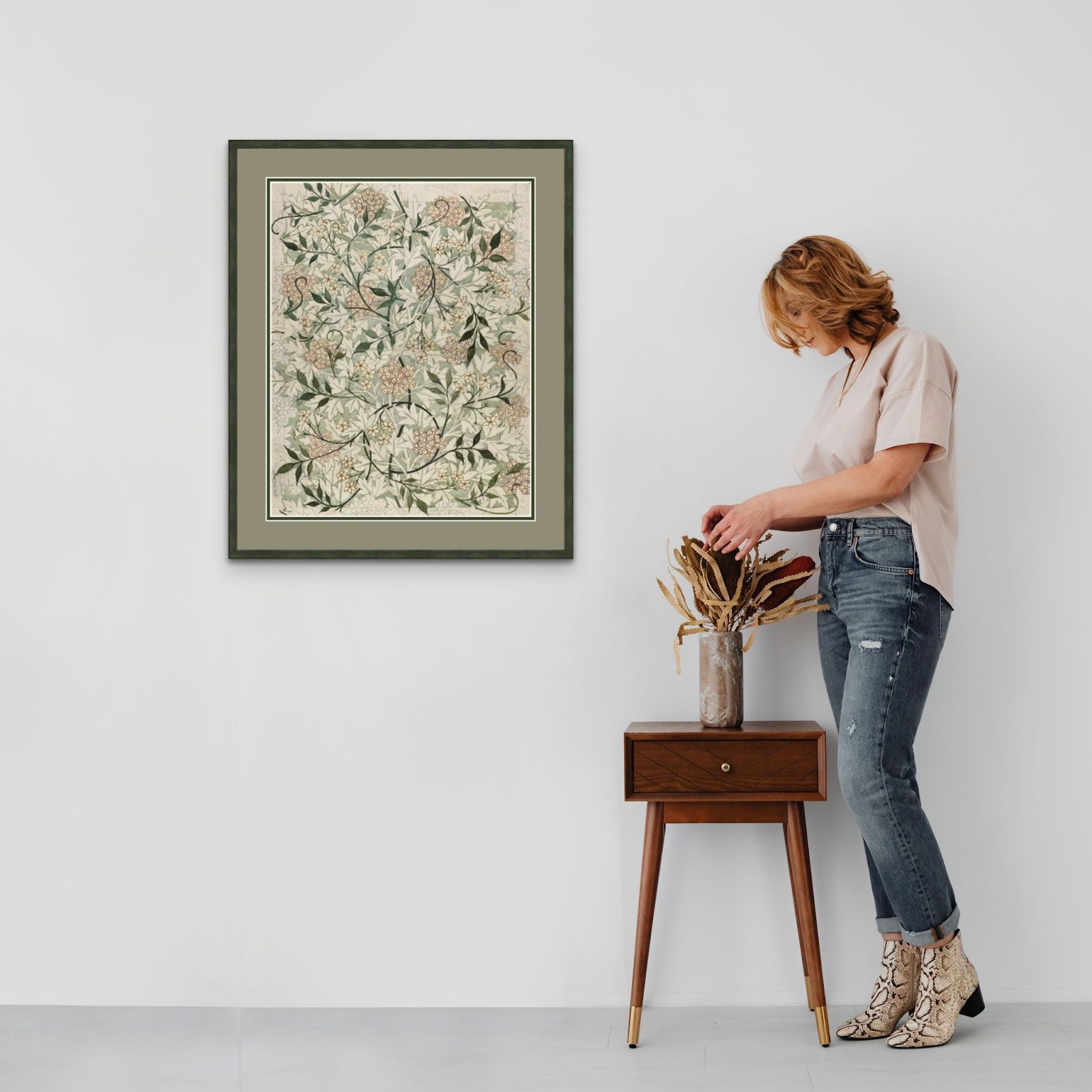 What Frame Color is Best for Your Art? The Ultimate Guide – FastFrame